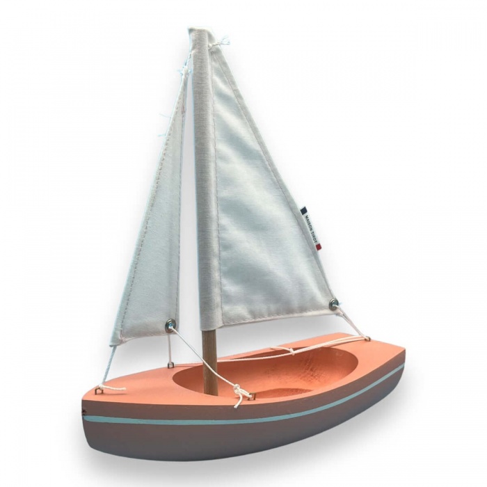Maison Tirot - The Sloop Wooden Boat | Bex n Boo